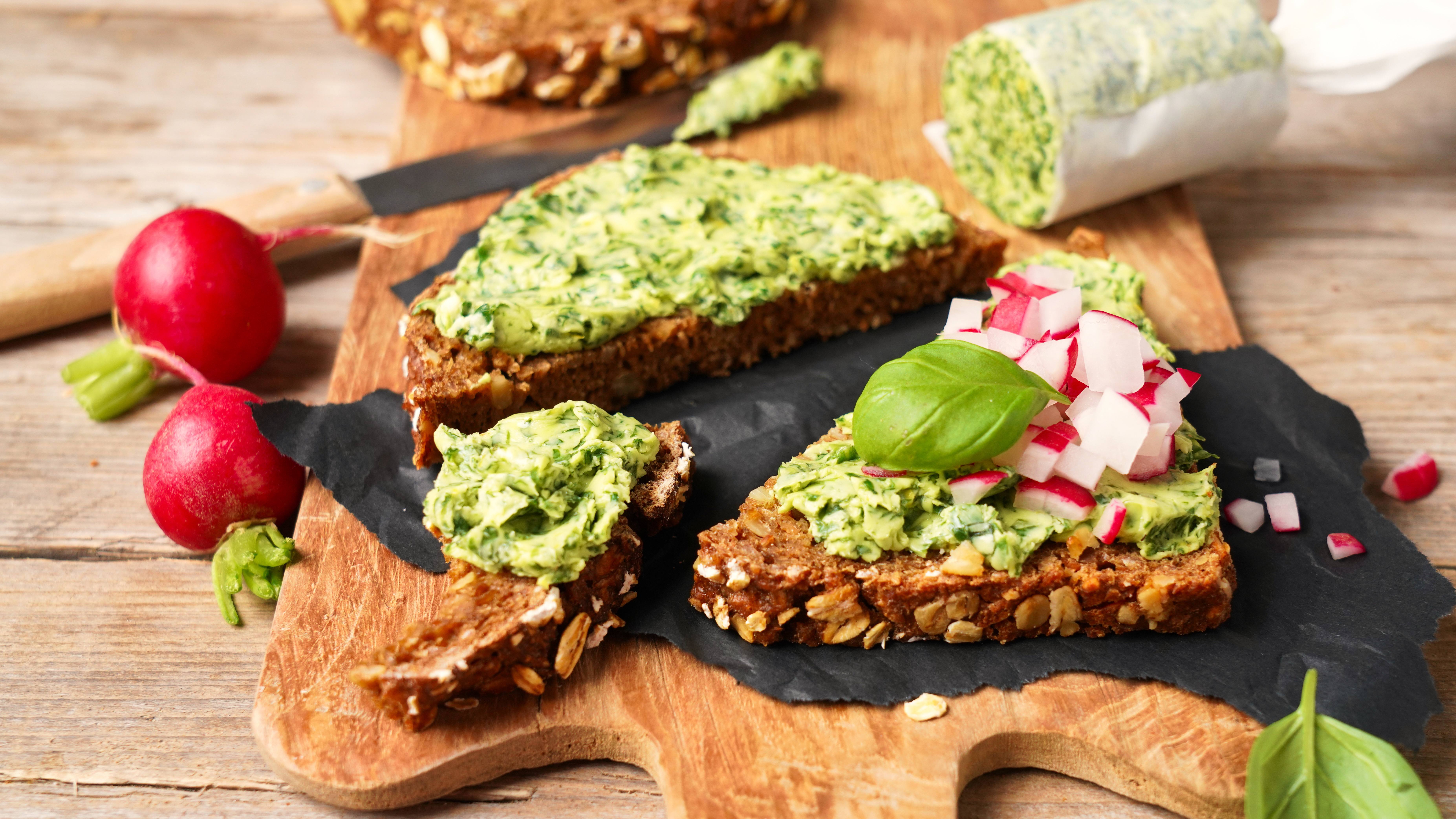 Vegane Kräuterbutter | Rama