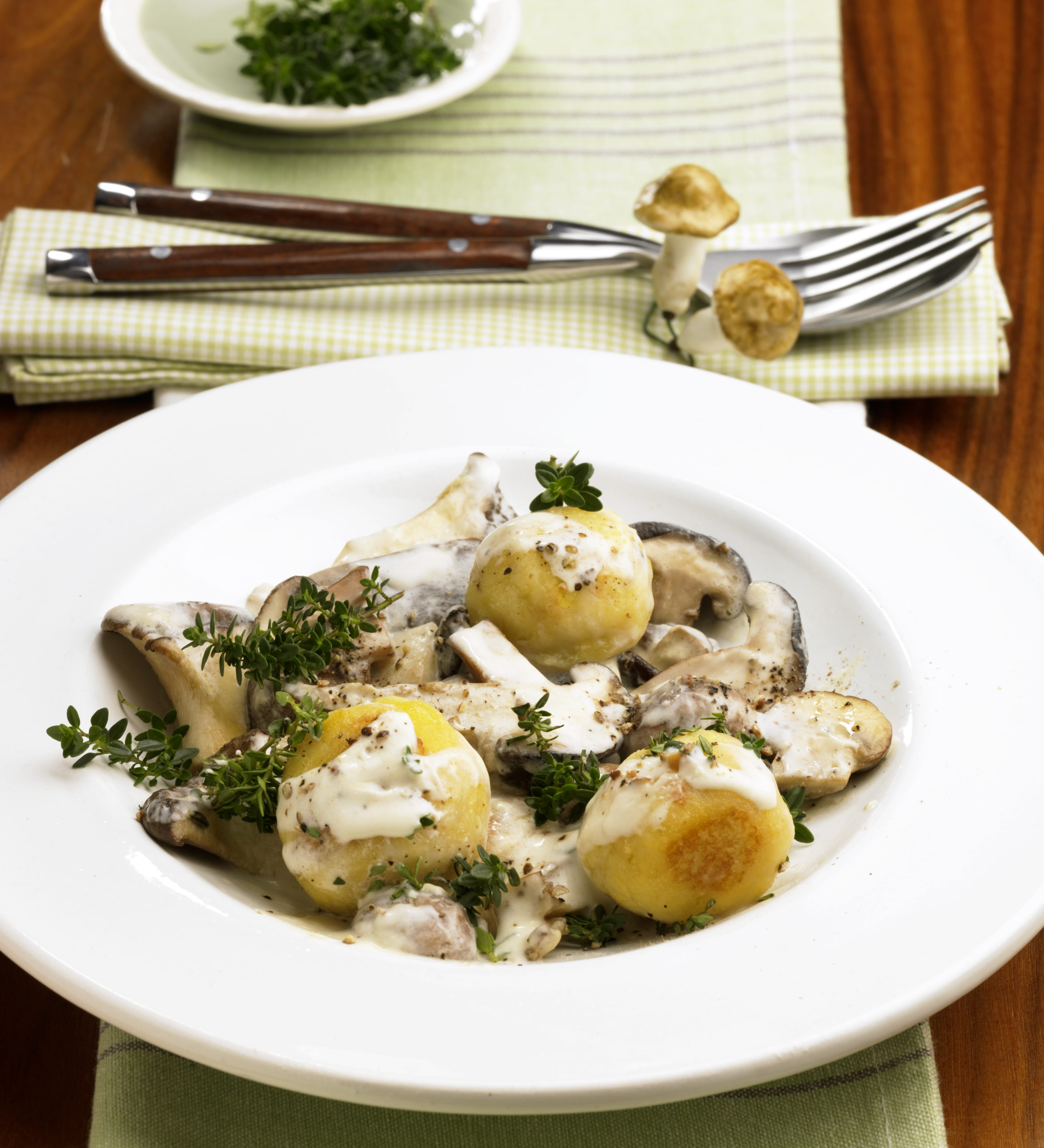 Pilzragout mit Mini-Knödeln | Rama